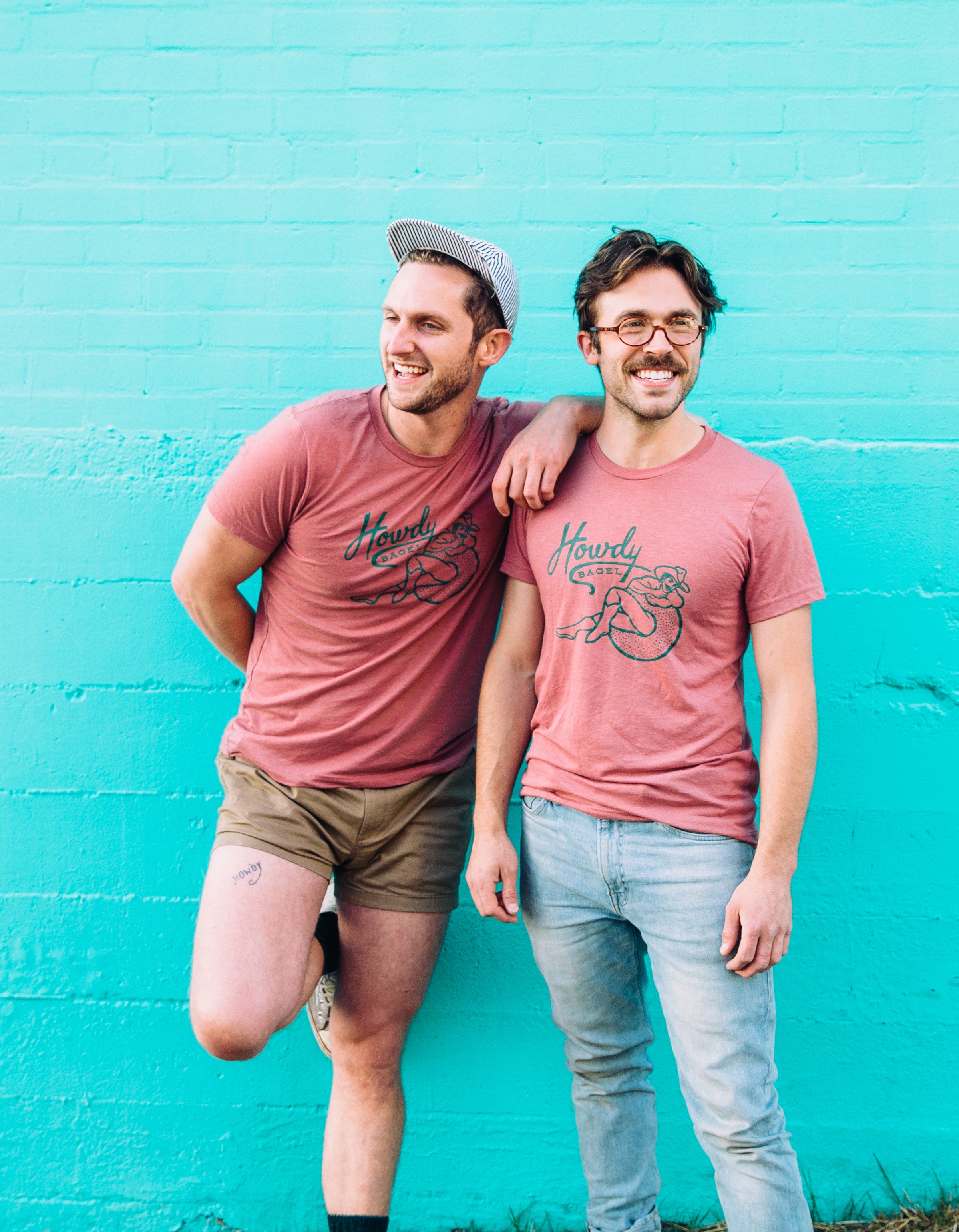 HOWDY BAGEL